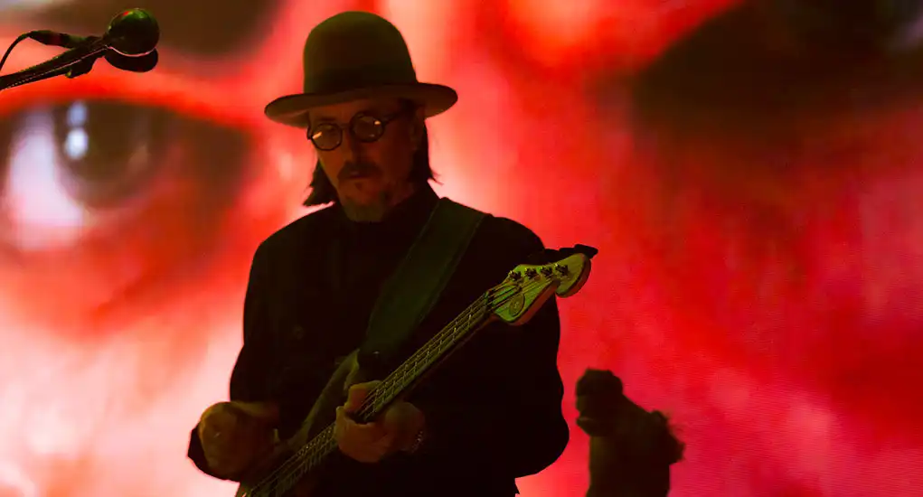 Primus vuelve a sorprender en México con una potente presentación