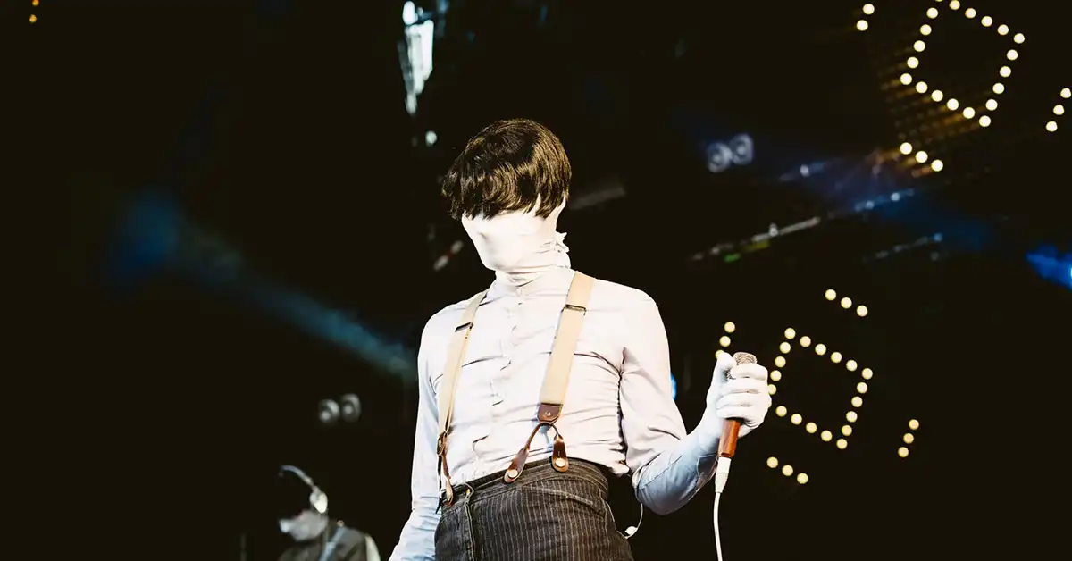 Jonathan Bree con su inquietante pop llega a México