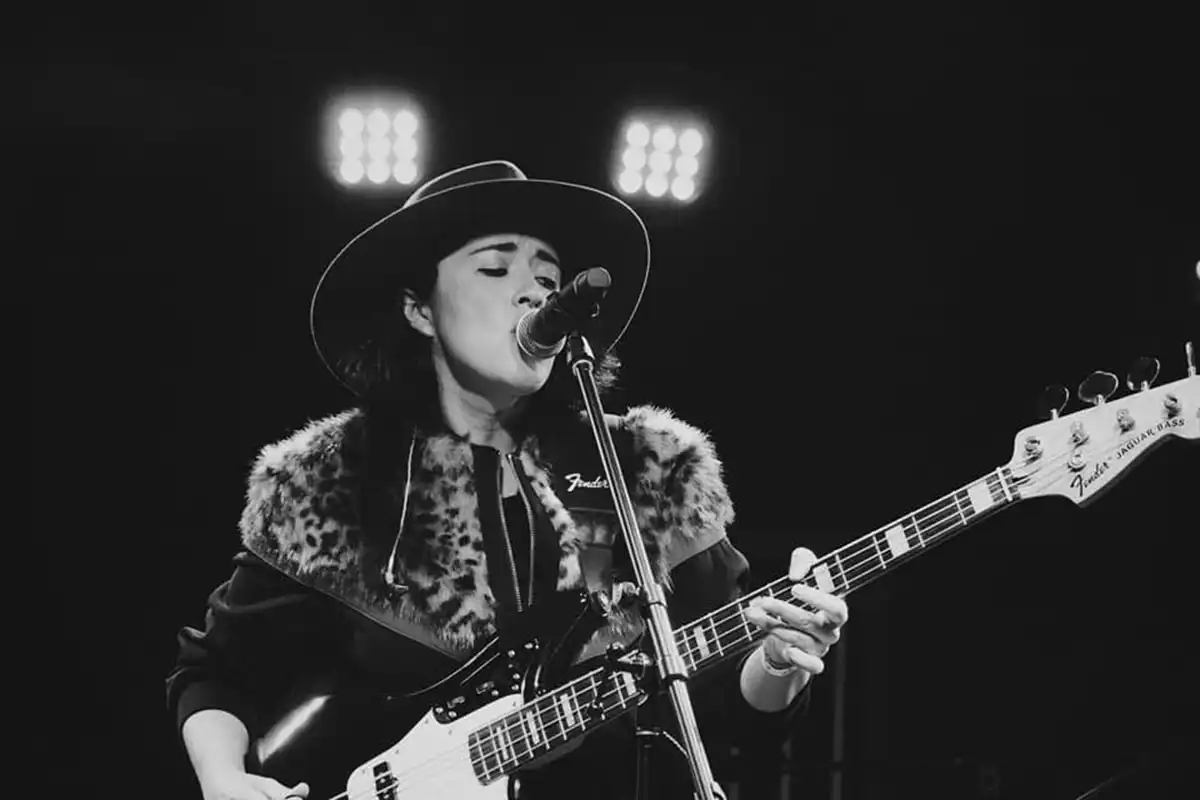 Ruzzi y su mensaje de amor propio: Me Amo, llegan a la comodidad de tu ...