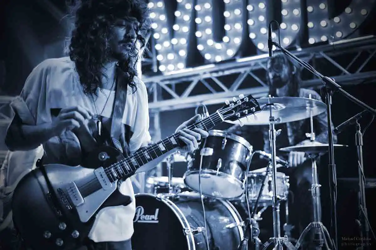 Voodoo, la banda de gran categoría, reafirma su calidad con Lost in You