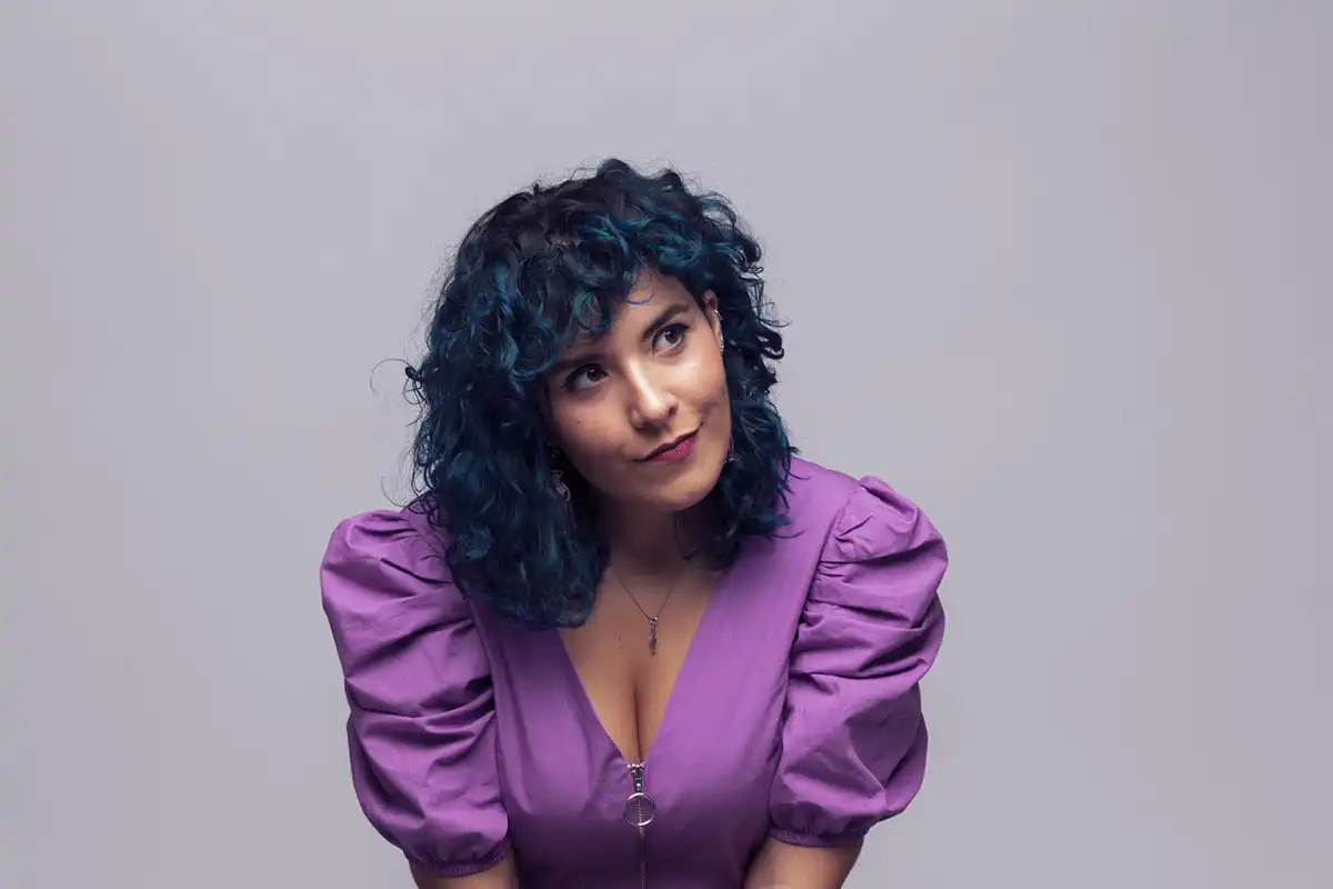 Mia Rizzo nos deleita con un bolero moderno: Mundo de Dos