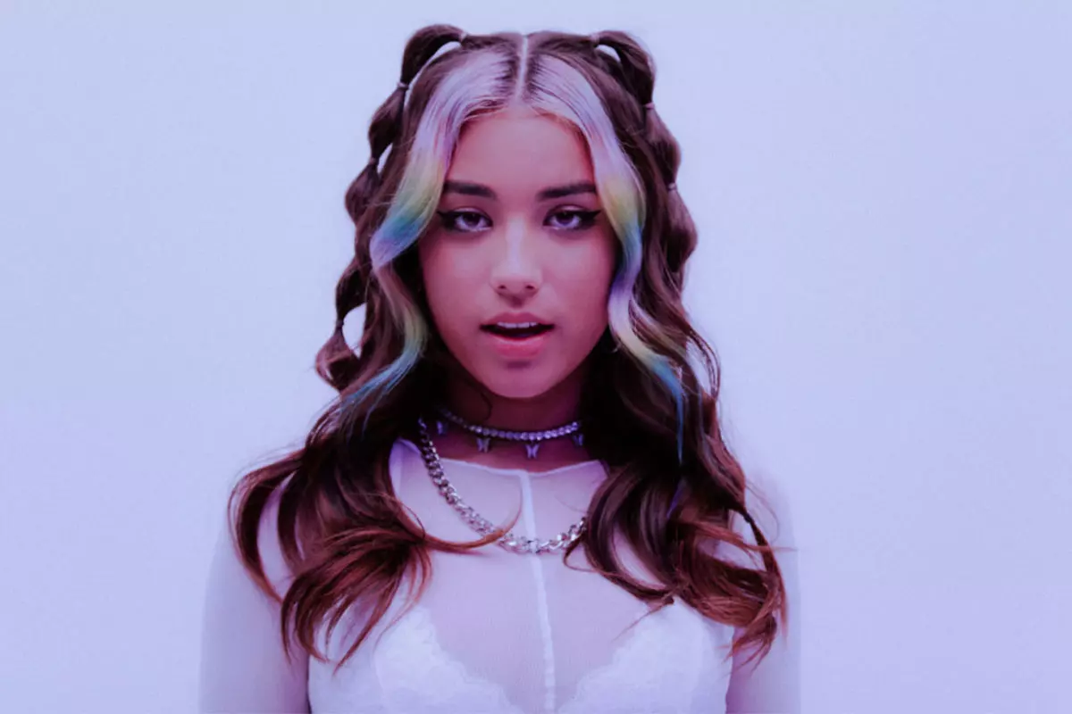 Alaina Castillo presenta un nuevo mundo en su nueva rola