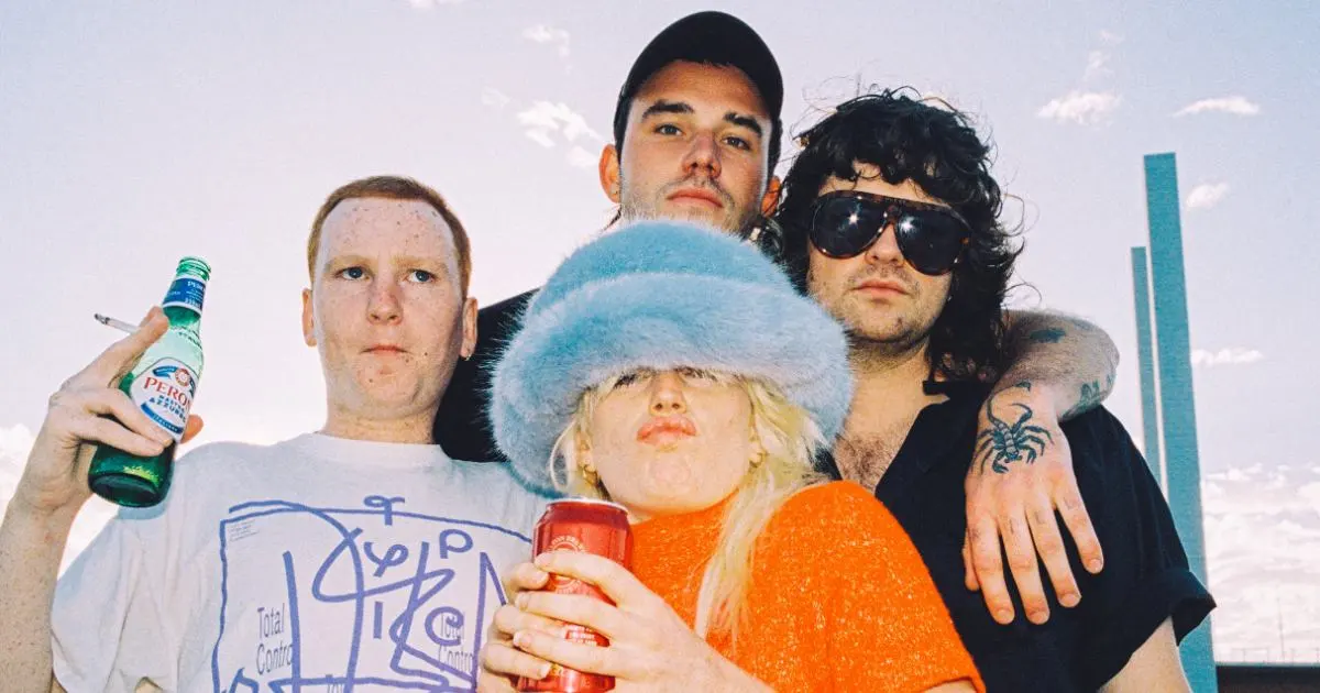 Amyl and The Sniffers iniciarán su explosivo año en Guadalajara y CDMX