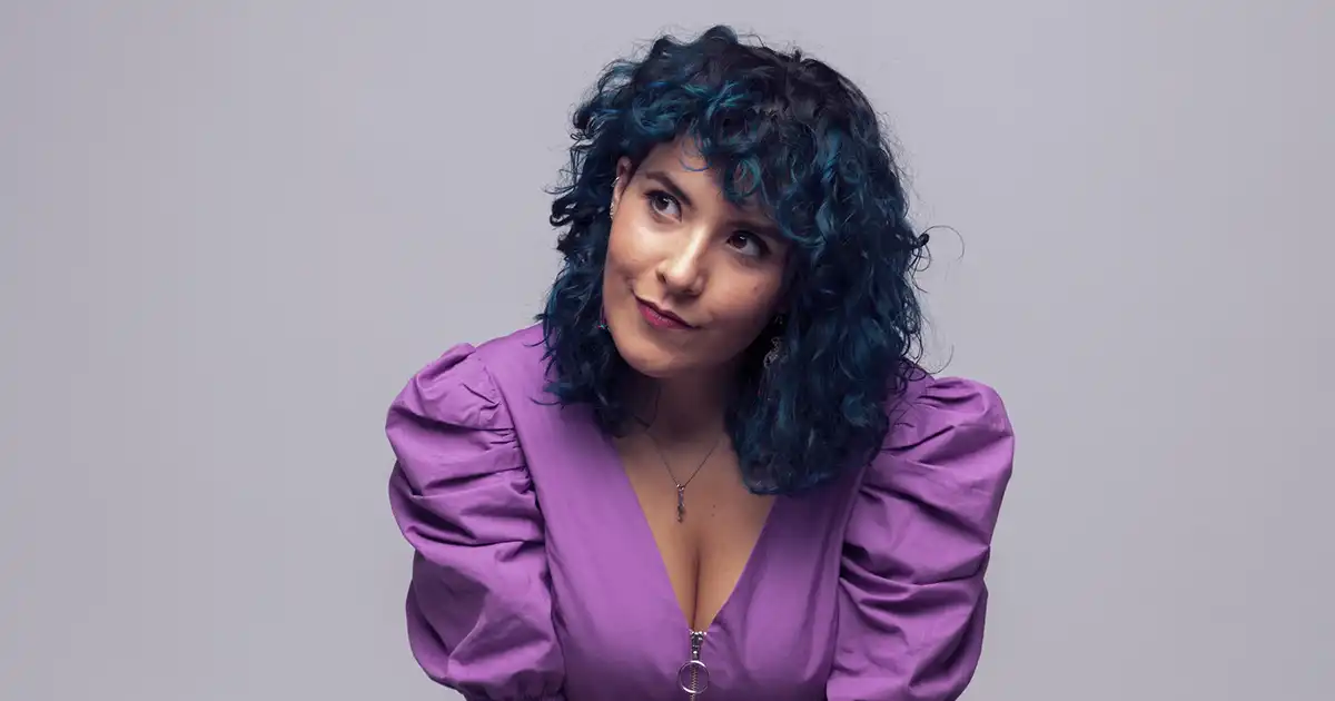 Mia Rizzo alza la voz con “Más guapa calladita”